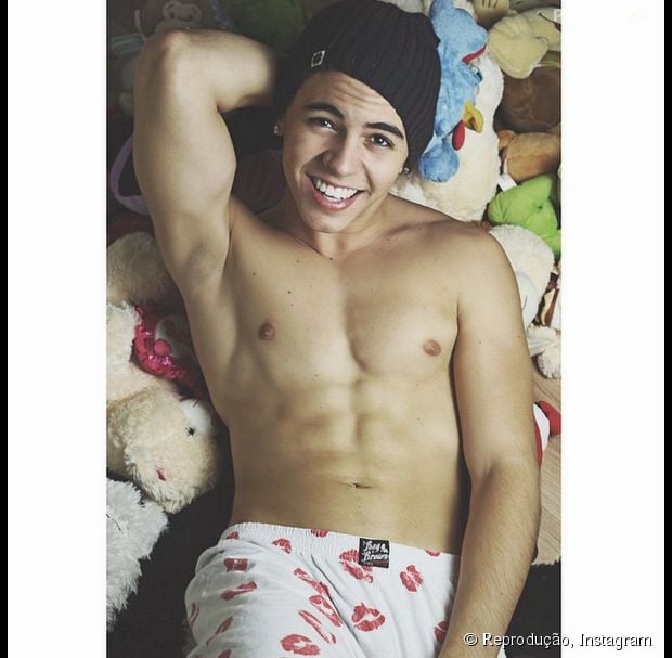 Biel Brazilian Singer Lpsg