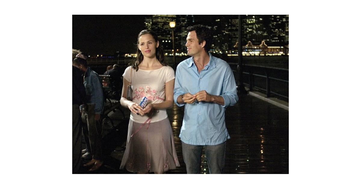 De Repente 30: estampas floridas e saias rodadas marcam looks de Jenna ...