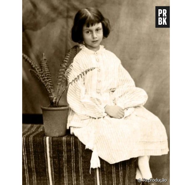 Fotos tiradas por Lewis Carroll mostram a menina que serviu de ...
