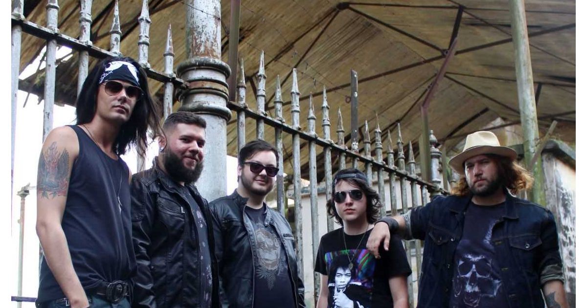 Vencedora do Cultura Inglesa Rock Festival, a banda Mad Mother's também ...