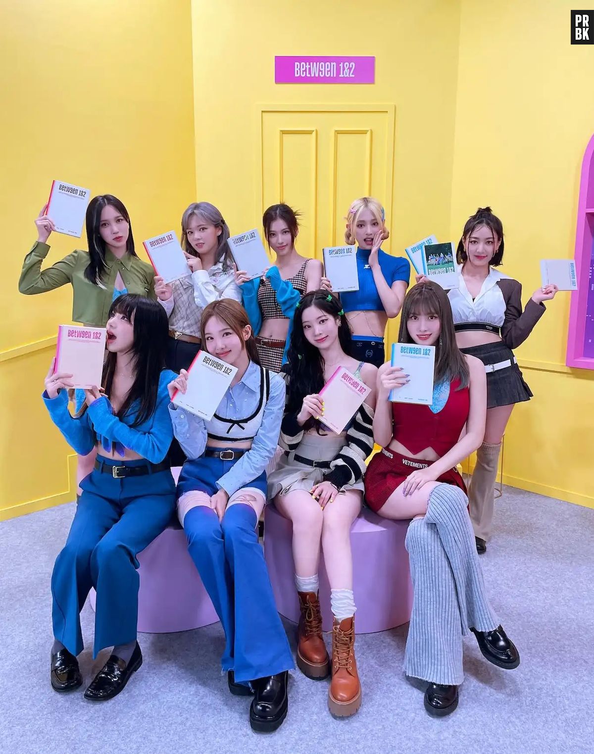 Foto: Integrantes do TWICE revelaram faixas preferidas do "Between 1&2 ...
