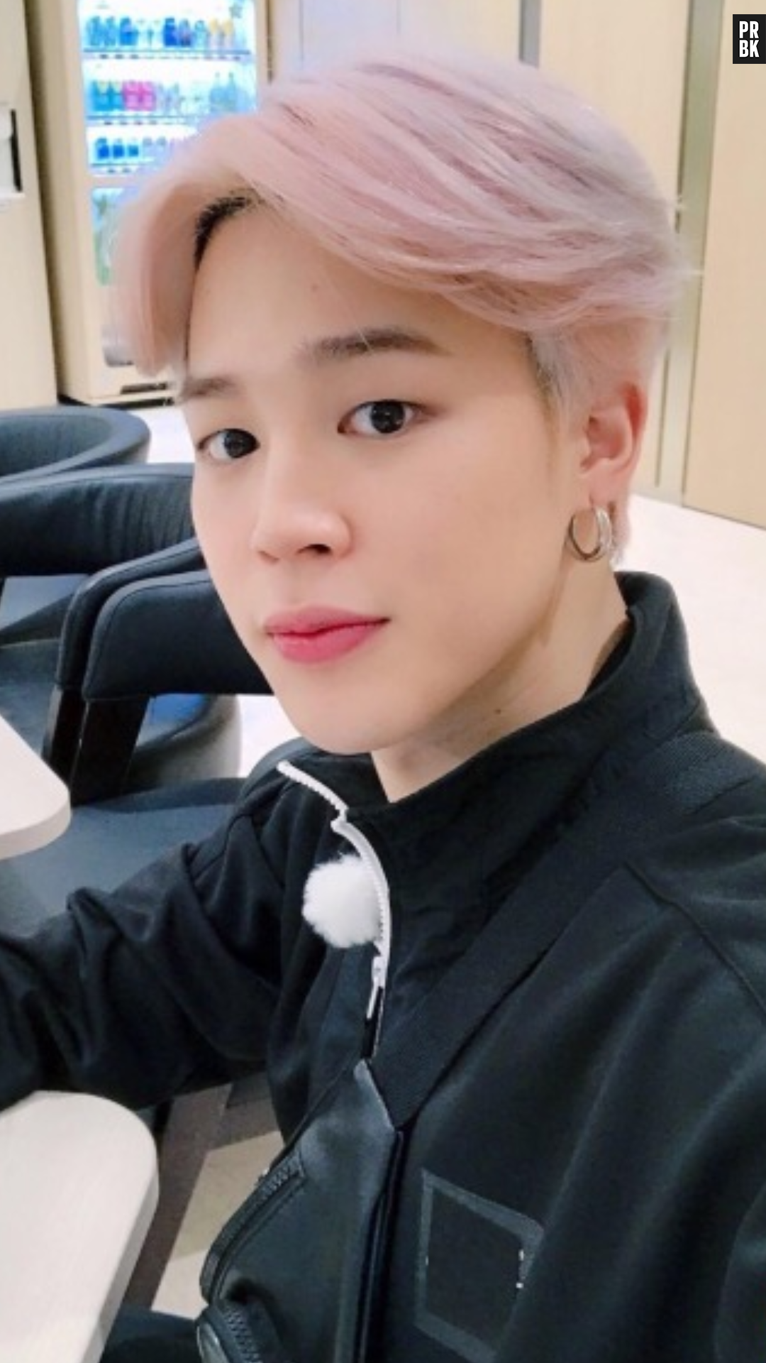Foto: BTS: Jimin já usou vários tons de rosa no cabelo - Purebreak