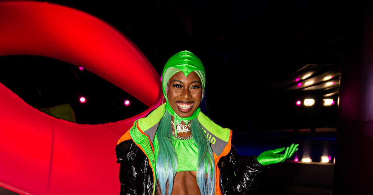 TikTok Awards 2022: MC Soffia com look criativo - Purebreak