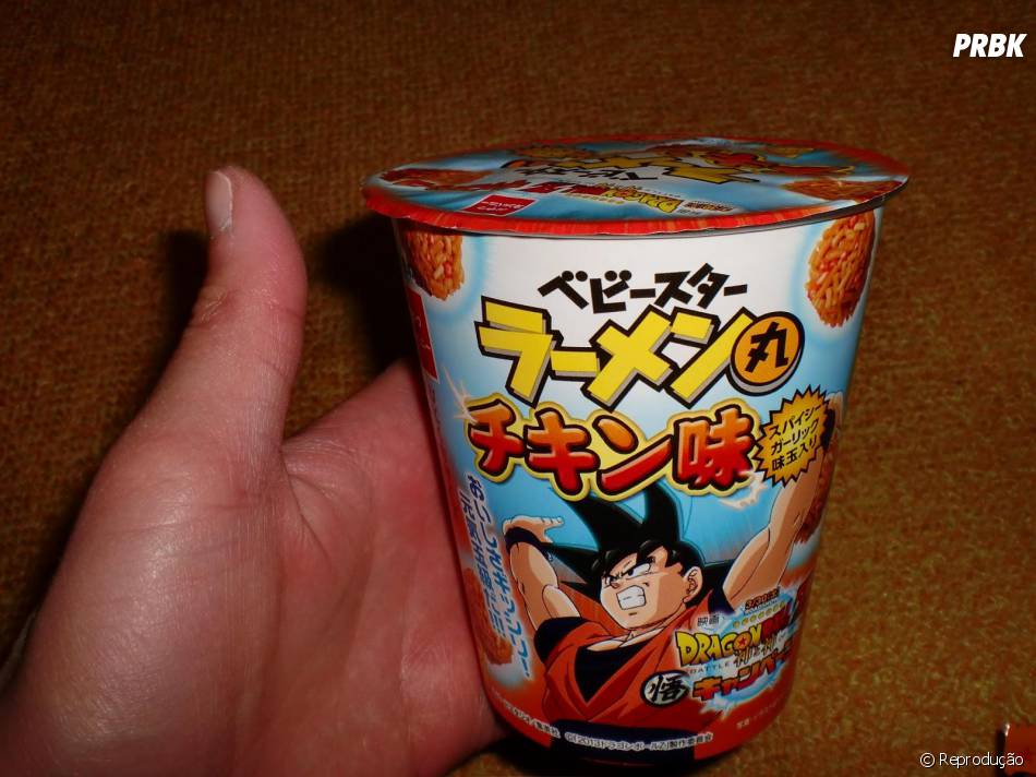 Goku ama comer ramen em Dragon Ball Z. Nada mais justo do que ele ...