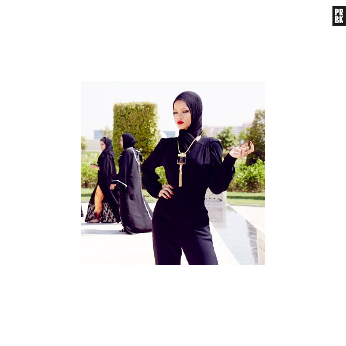 Foto: Na legenda da foto, Rihanna escreveu: "Fashion Killaz", tirando ...