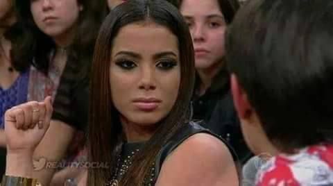 Anitta e os melhores memes da cantora! Divirta-se com as caras e bocas ...