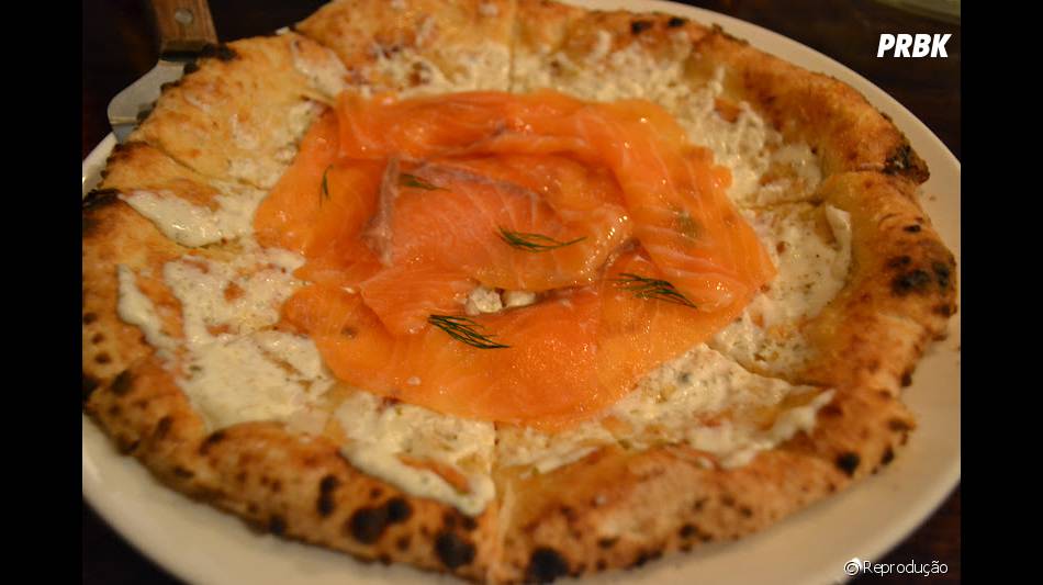Ou então, já pensou numa Pizza de sashimi? - Purebreak