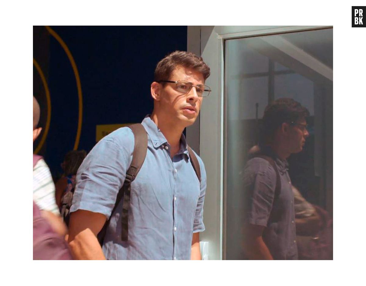 Foto: Se passar por outra pessoa como Christian (Cauã Reymond) em "Um ...