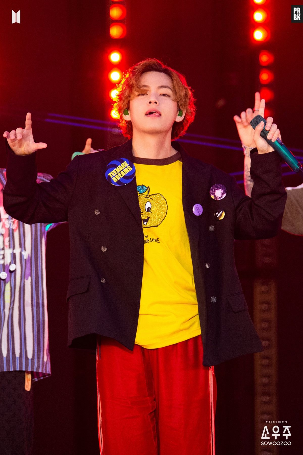 Foto: Fãs afirmam que foto de V, do BTS, e Jennie, do BLACKPINK, é ...