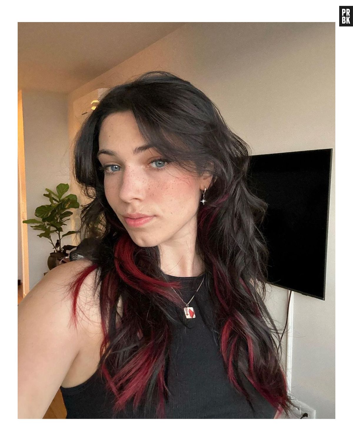 Foto: Streamer de 23 anos busca causa das dores intensas que sente há ...