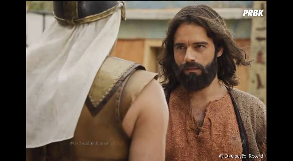 Em Os Dez Mandamentos: Ramsés (Sérgio Marone) ameaçou Moisés (Guilherme ...