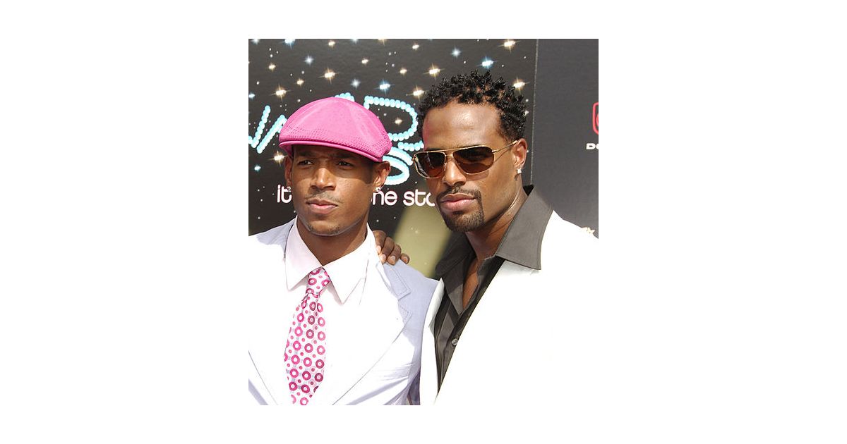 Marlon Wayans e Shawn Wayans são conhecidos por fazer o filme As ...