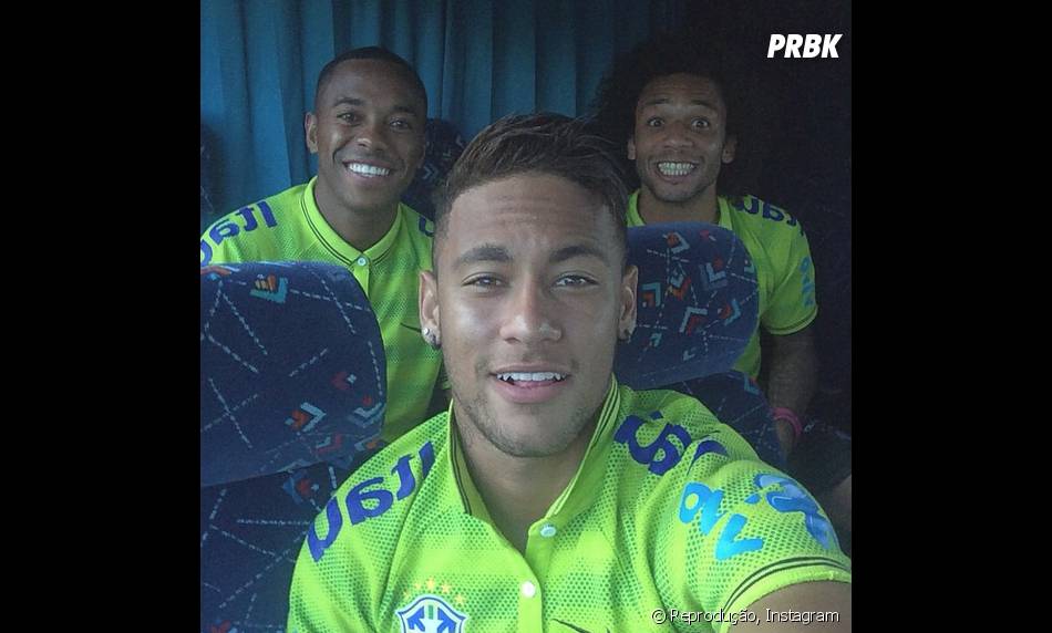 Neymar Jr, Robinho e Marcelo no pós treino - Purebreak