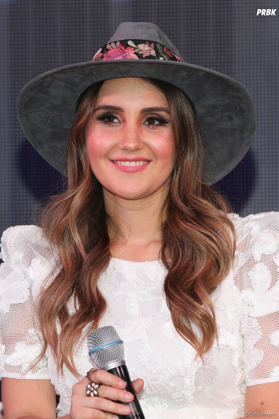Dulce Maria relembra época do RBD e falar sobre momentos bons e ruins ...