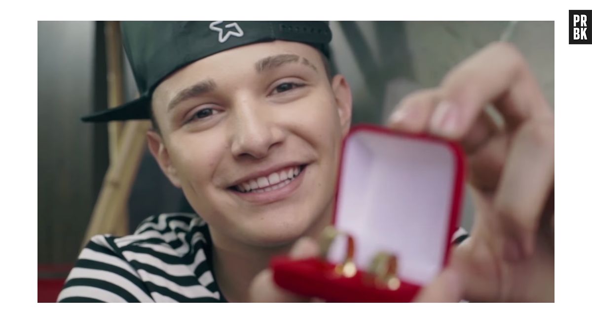 Foto: MC Gui pede Bella em casamento no clipe de "Cinderela" - Purebreak