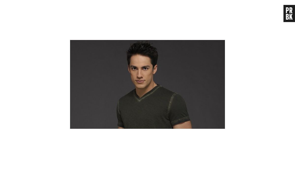 Foto: Em "The Vampire Diaries", Tyler (Michael Trevino) retorna para chá de bebê de Caroline ...