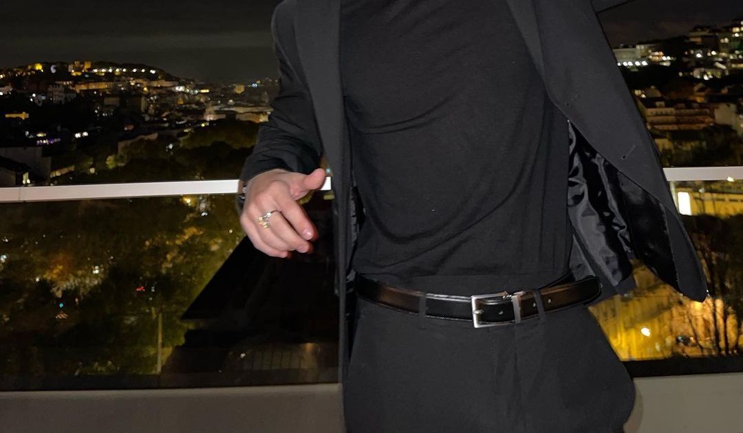 Gola rolê masculina: 25 looks com a tendência para se inspirar - Purebreak