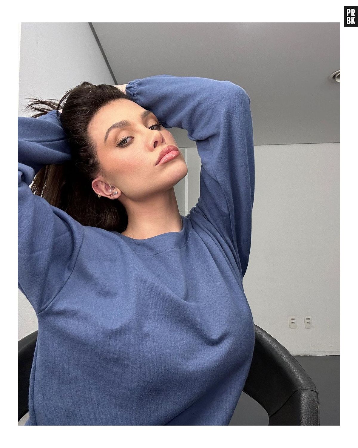 Foto: Flávia Pavanelli assusta com rosto sem expressão! Confira mais ...