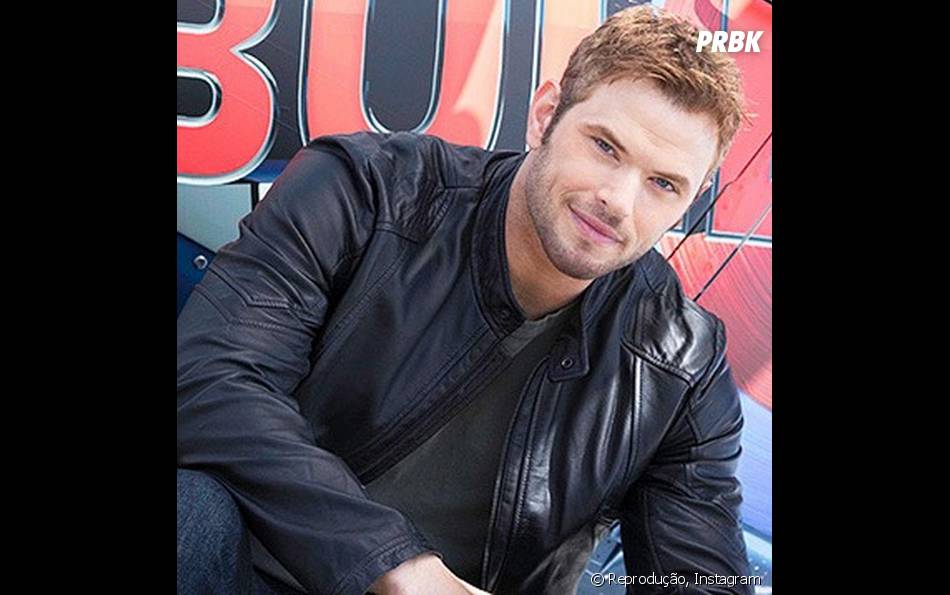 Kellan Lutz, o Emmett Cullen da saga Crepúsculo, ainda exibe belos ...