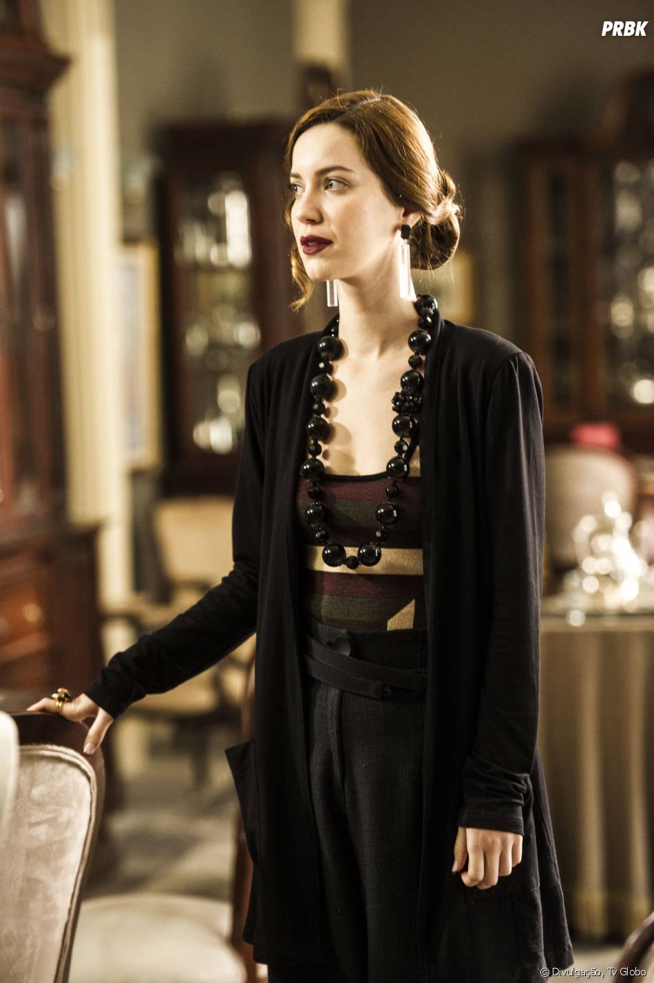 Em Joia Rara, Silvia (Nathalia Dill) vive teve amnésia nos últimos ...