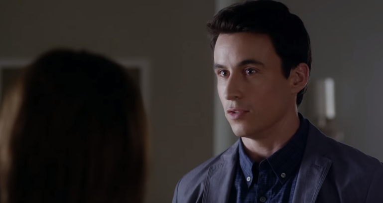 Em "Pretty Little Liars": na 7ª temporada, Elliot vira o maior suspeito ...