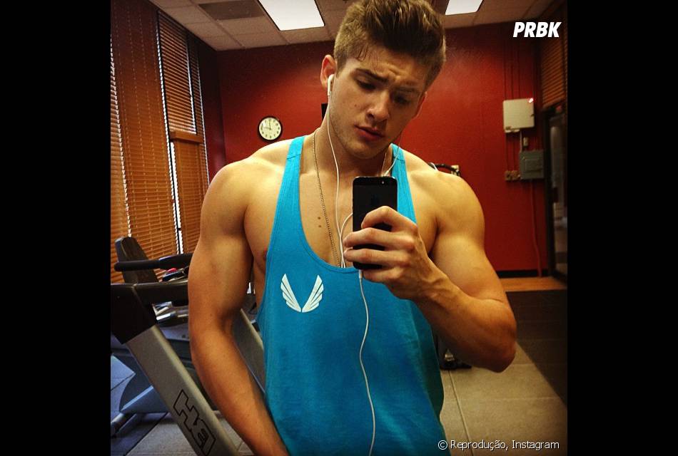 Antes De Ir Para Teen Wolf Cody Christian Ficou Fortão Do Nada