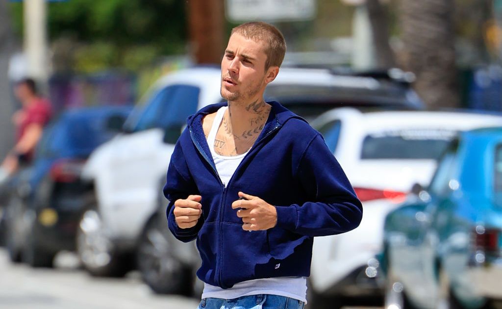 Justin Bieber faz grave ameaça de agressão contra paparazzo e vídeo ...