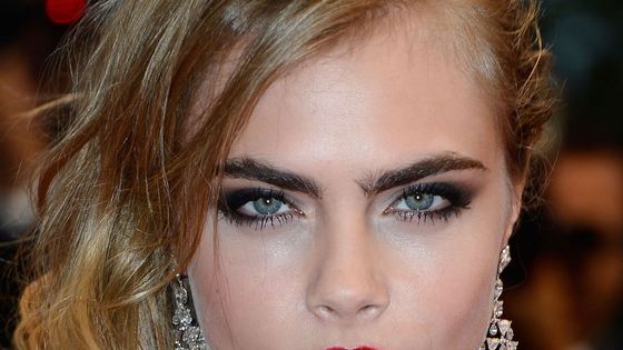 Cara Delevingne: Fotos, últimas notícias, idade, signo e biografia ...